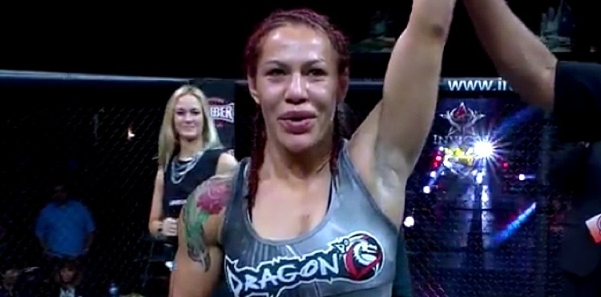 Cyborg Says She Can Make 135 Pounds to Face Ronda Rousey, but Why Wait ...