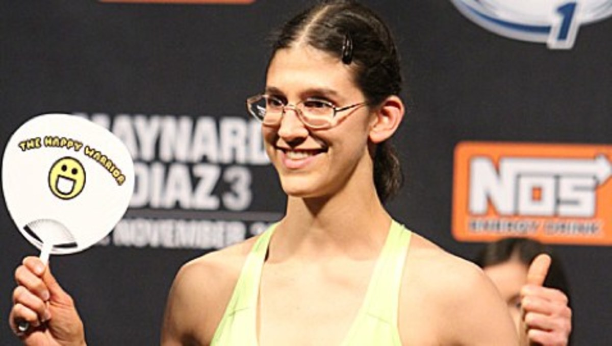 Roxanne Modafferi and Peggy Morgan Head Long List of New Invicta FC ...