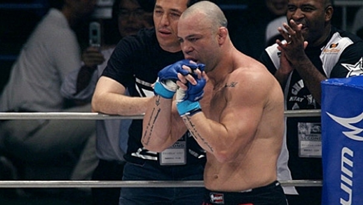 Wanderlei Silva Says He Is Fighting Gegard Mousasi on Saturday ...