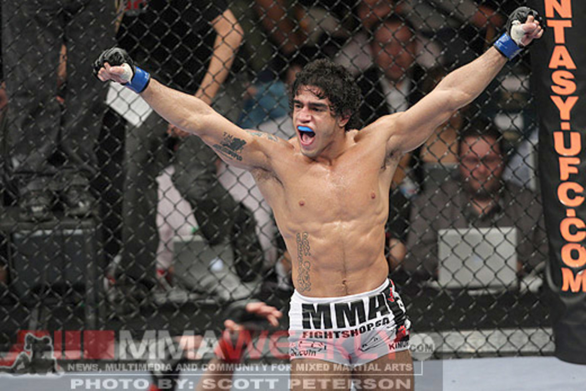 Submission of the Week Video: Thiago Tavares vs. Justin Salas From UFC ...