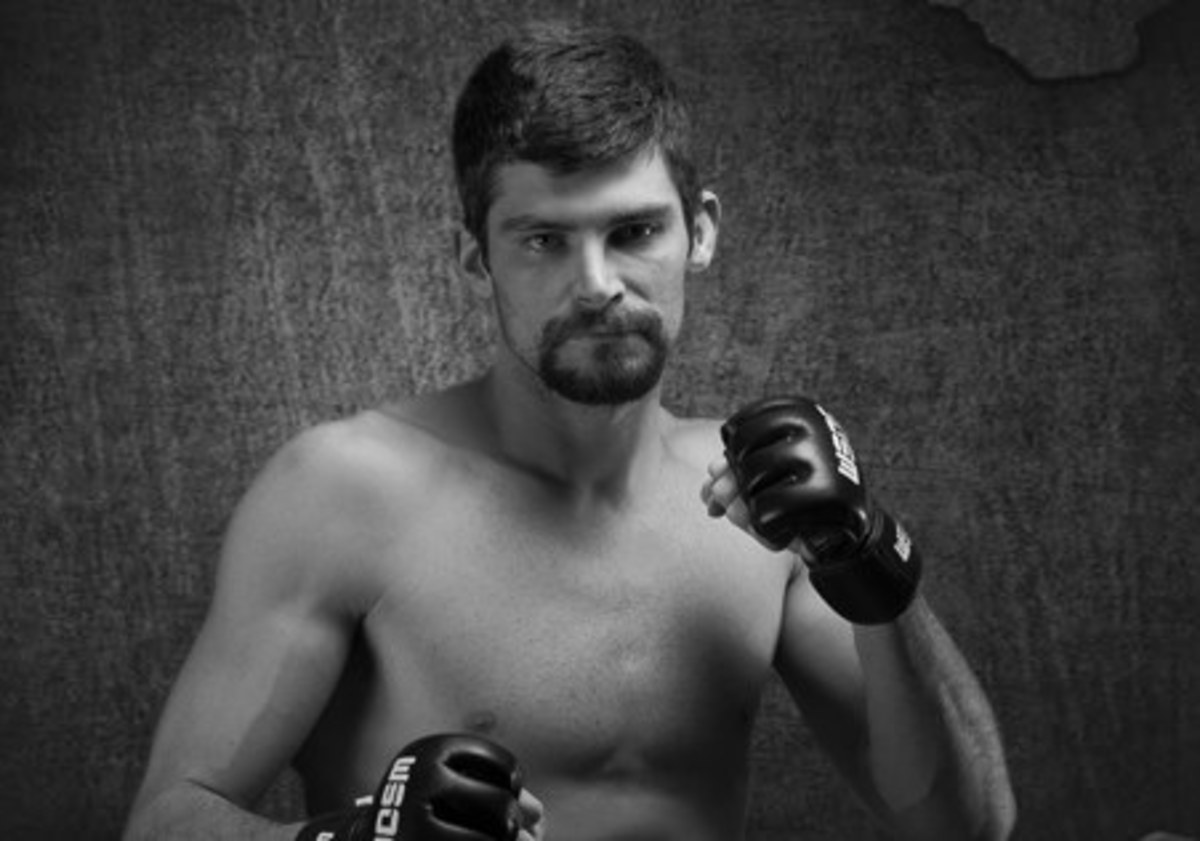 Tyler Stinson's Goal is World Series of Fighting Title, but He Puts ...