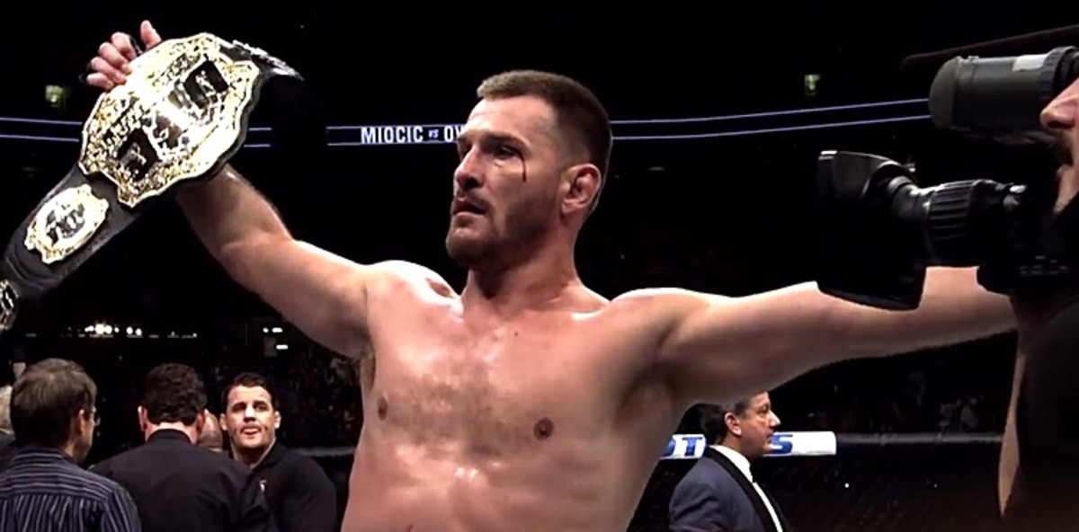 UFC 241 Bonuses: Stipe Miocic cashes in with finish of Daniel Cormier ...