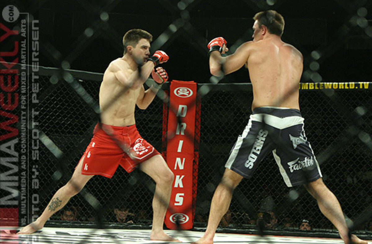 CONDIT WOULD LOVE A SECOND SHOT AT SHIELDS - MMAWeekly.com | UFC and ...