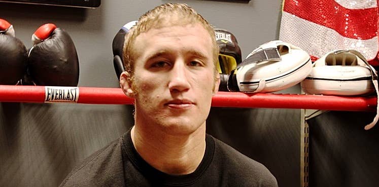 The Ultimate Fighter 25 Finale Fighter Salaries: Justin Gaethje Dwafts ...