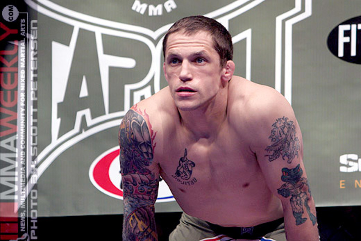 The Big Frog Is Back: Jeff Curran Signs New Deal with UFC - MMAWeekly ...