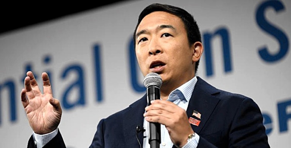 Andrew Yang calls for UFC and WWE unions - MMAWeekly.com | UFC and MMA ... Andrew Yang calls for UFC and WWE unions - MMAWeekly.com | UFC and MMA ...