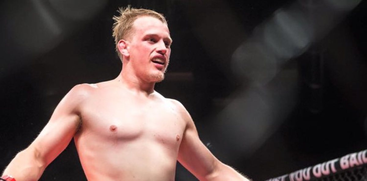 With a Strong Start Behind Him, Chris Stone Stepping Up at CageSport 43 ...