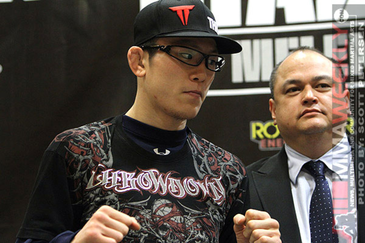 Strikeforce Results: Shinya Aoki Dominates Lyle Beerbohm - MMAWeekly ...