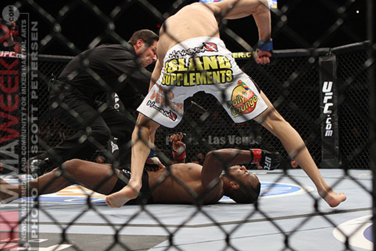 TUF 12 Finale Bonuses Nab Fighters An Additional $30,000 Each ...