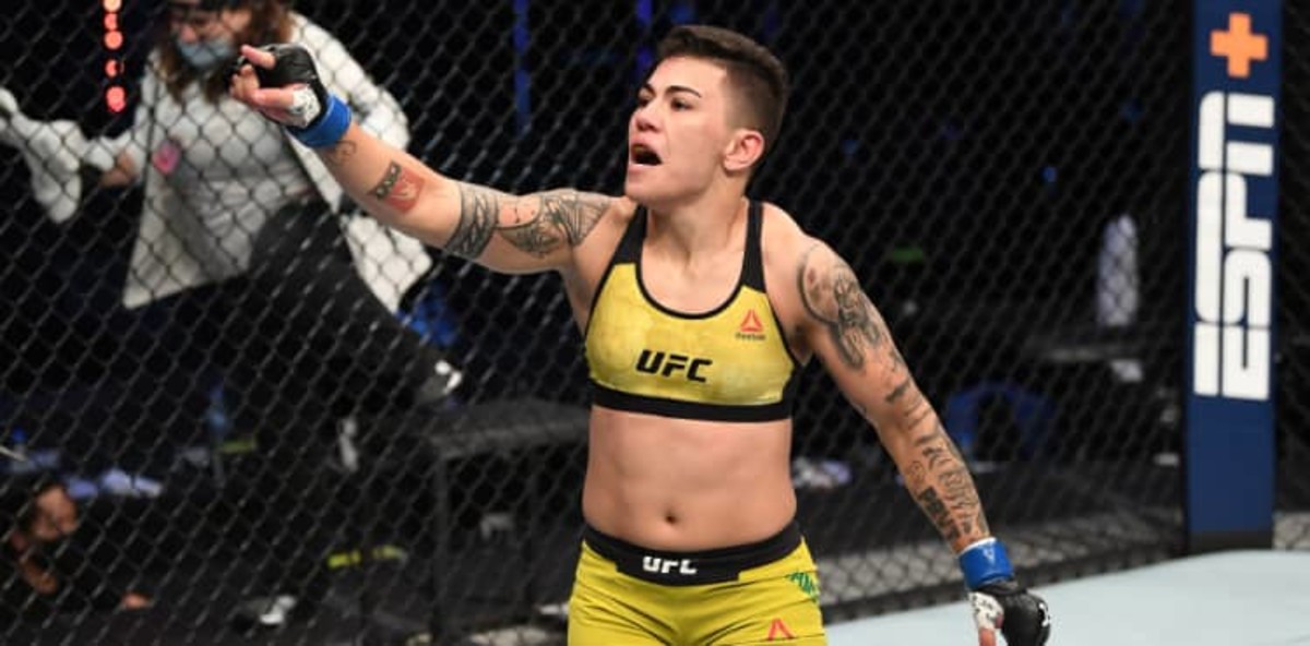 UFC 261 Free Fight: Watch Jessica Andrade stop Katlyn Chookagian ...