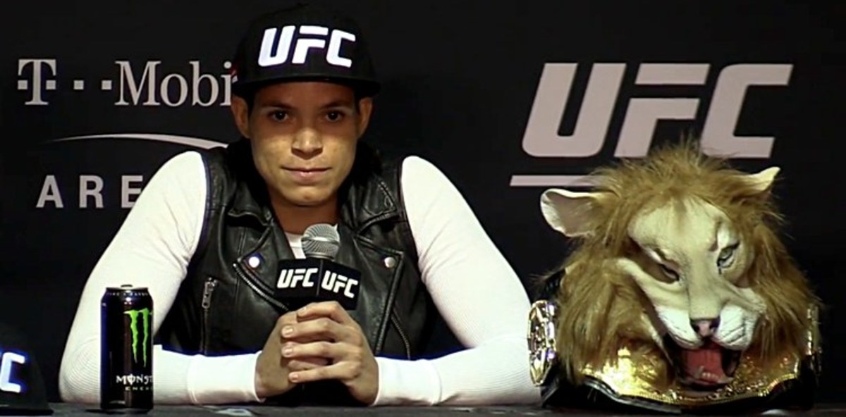 Amanda Nunes Rips Ronda Rousey's Coach After UFC 207 Destruction (video ...