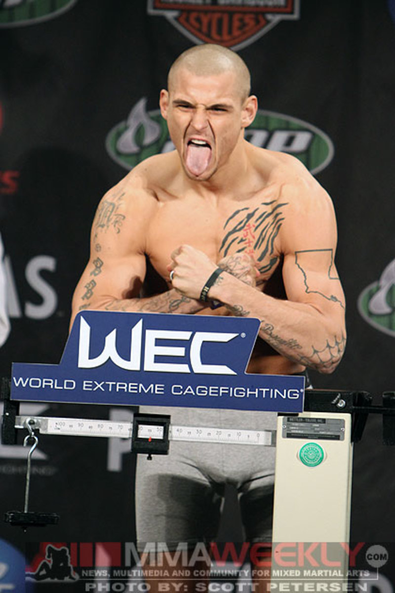Jason Young Steps in to Face Dustin Poirier at UFC 131 in Vancouver ...