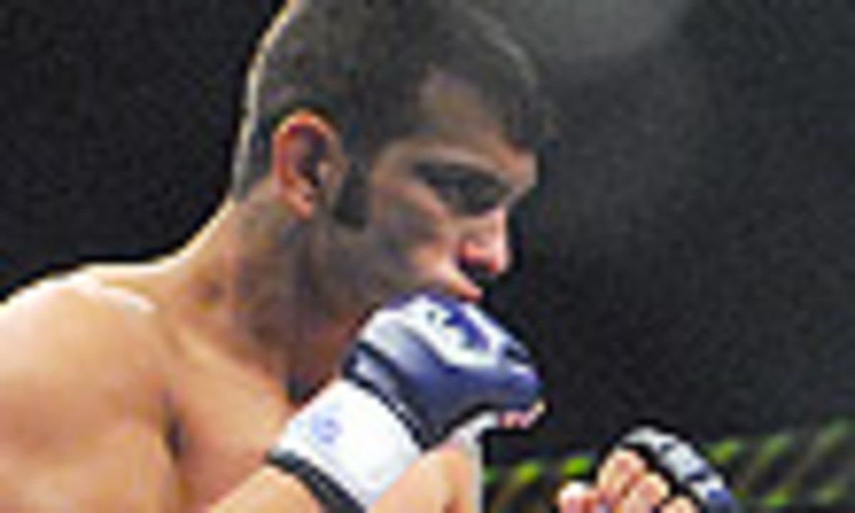 SCC Belt Has Meaning for John Gunderson - MMAWeekly.com | UFC and MMA ...