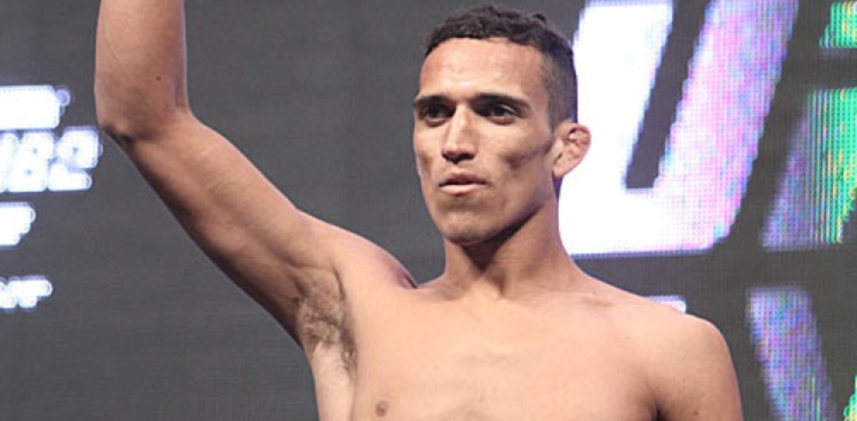 Initial Reports on Charles Oliveira's UFC Fight Night 74 Injury are ...