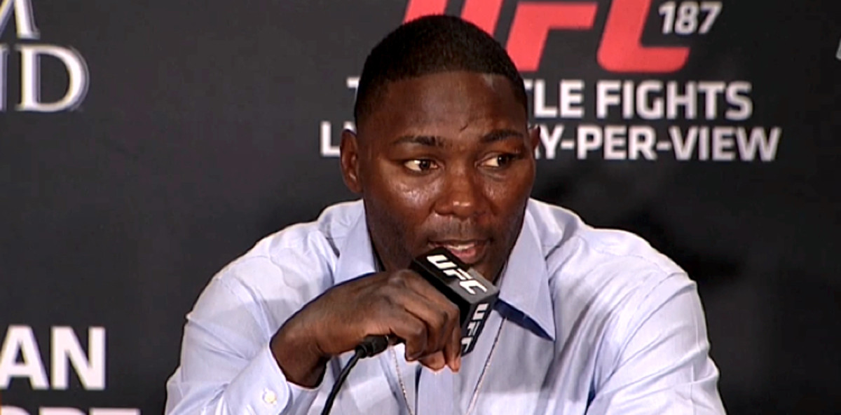 Anthony Johnson to Daniel Cormier: 'Your Head Hurt My Foot' (UFC 187 ...