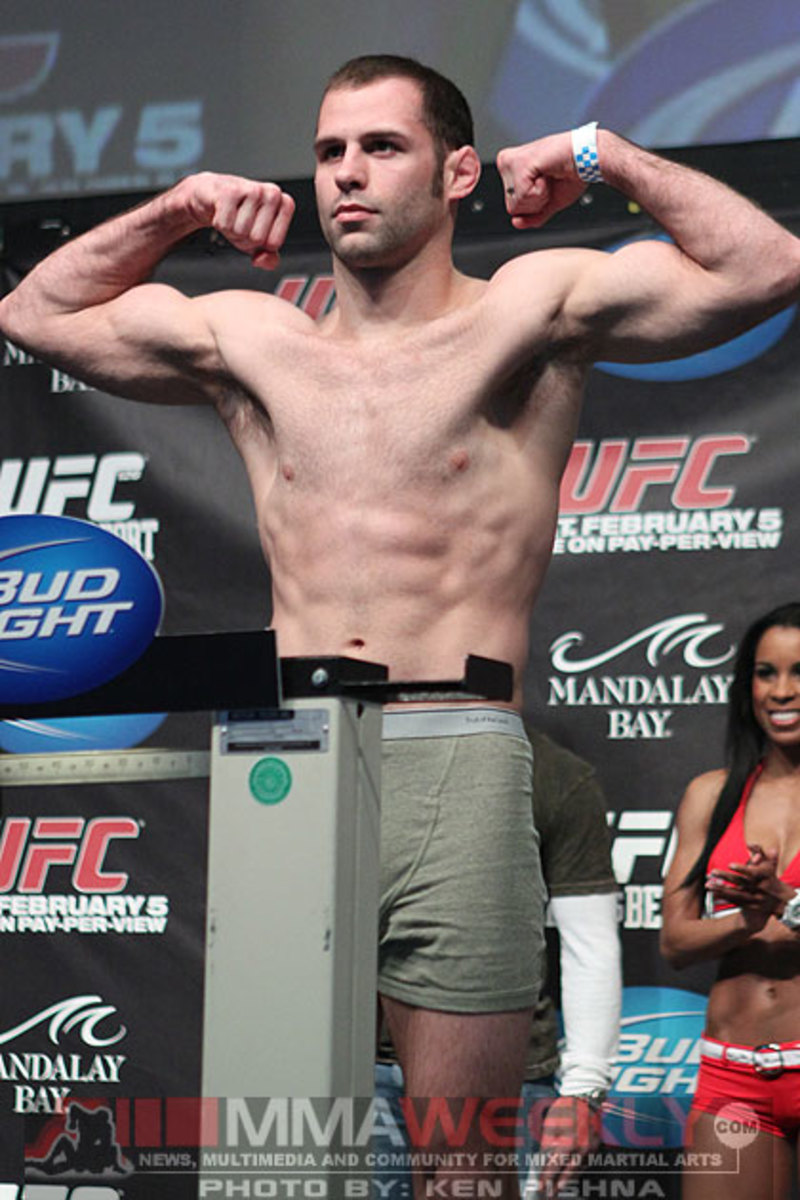 Kenny Robertson Released by UFC After Lone Fight in the Octagon ...