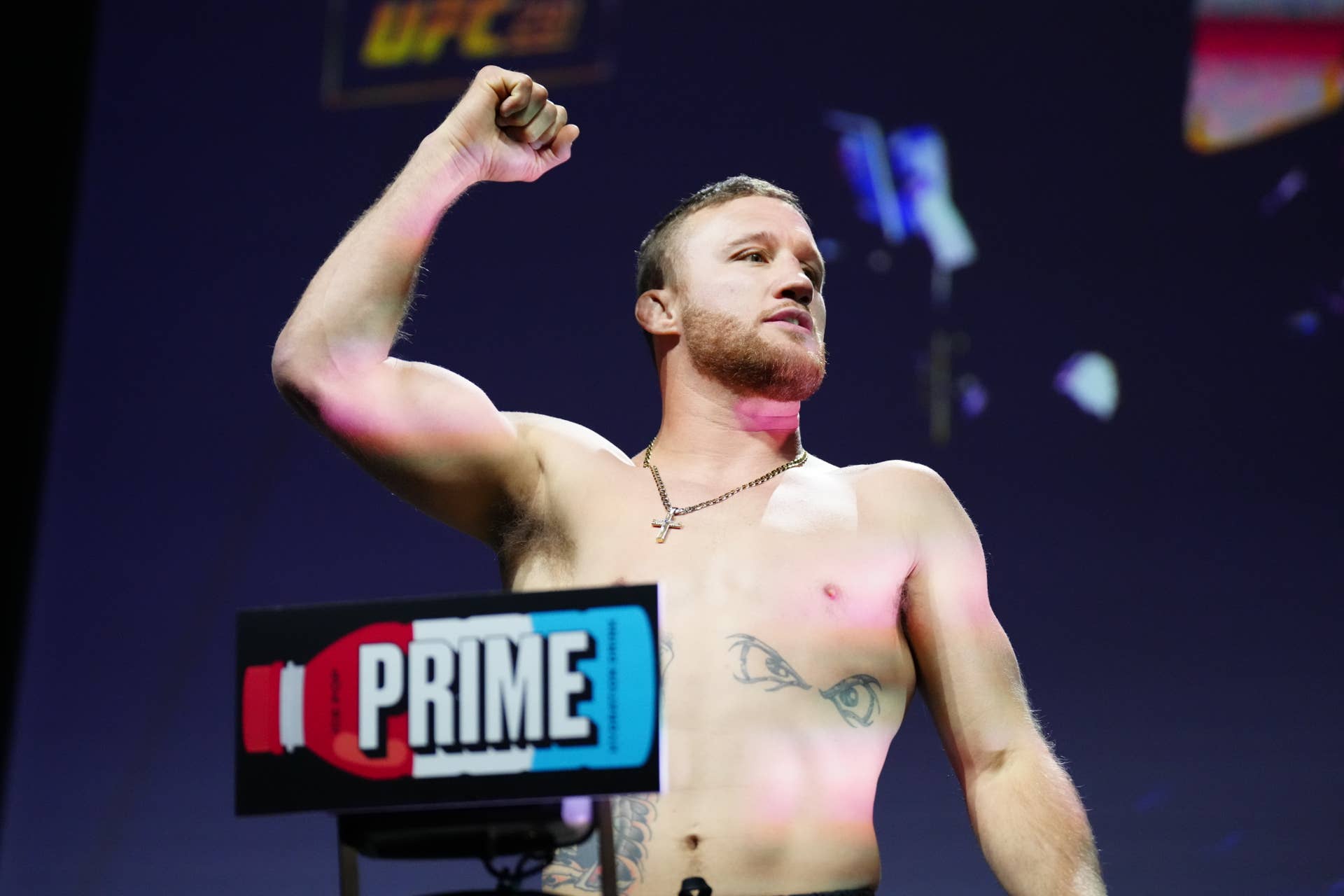 Twitter reacts to insane Justin Gaethje headkick KO of Dustin Poirier ...