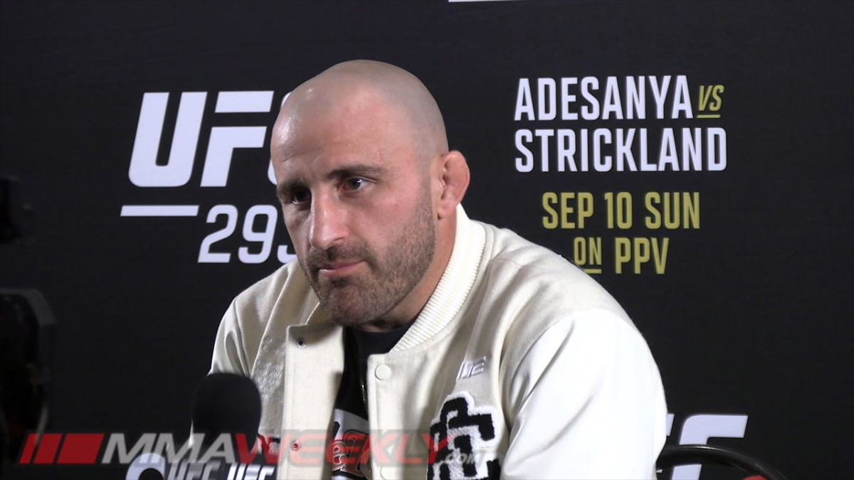 Alexander-Volkanovski-UFC-293 - MMAWeekly.com | UFC and MMA News ...