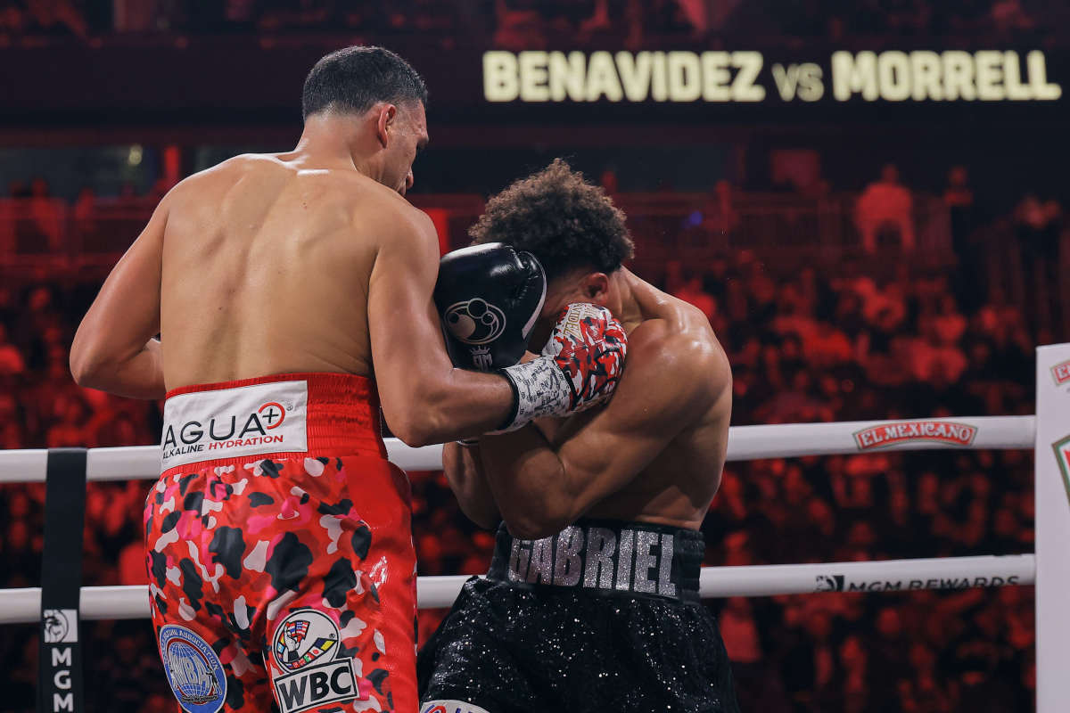 David Benavidez weathers storm for decision victory over David Morrell ...