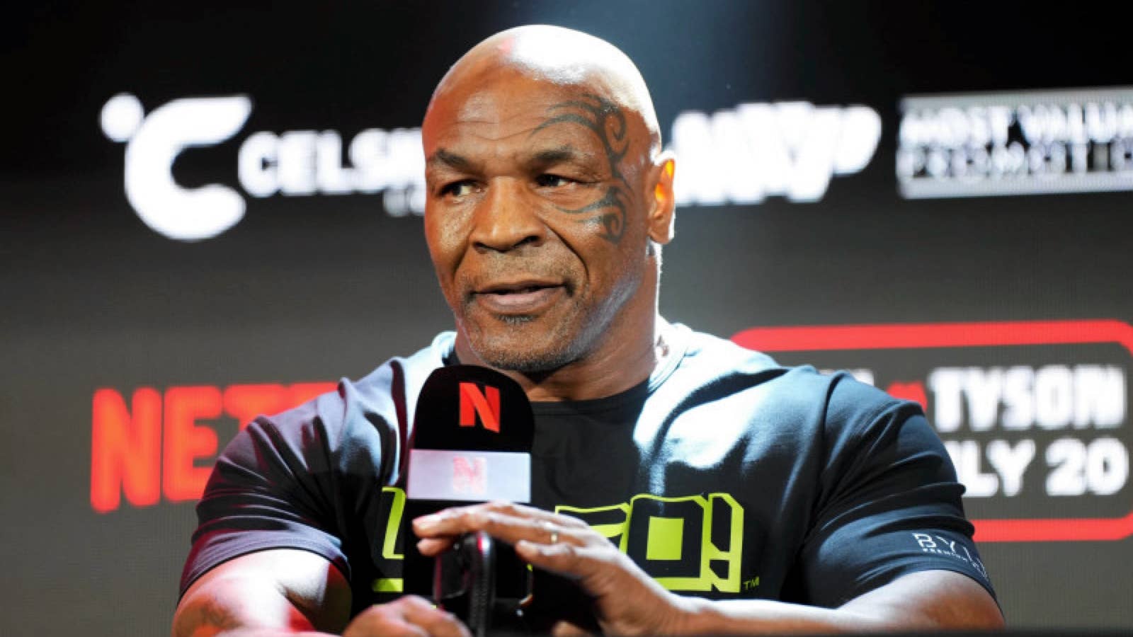 Mike Tyson makes U-turn on retirement decision - MMA Weekly
