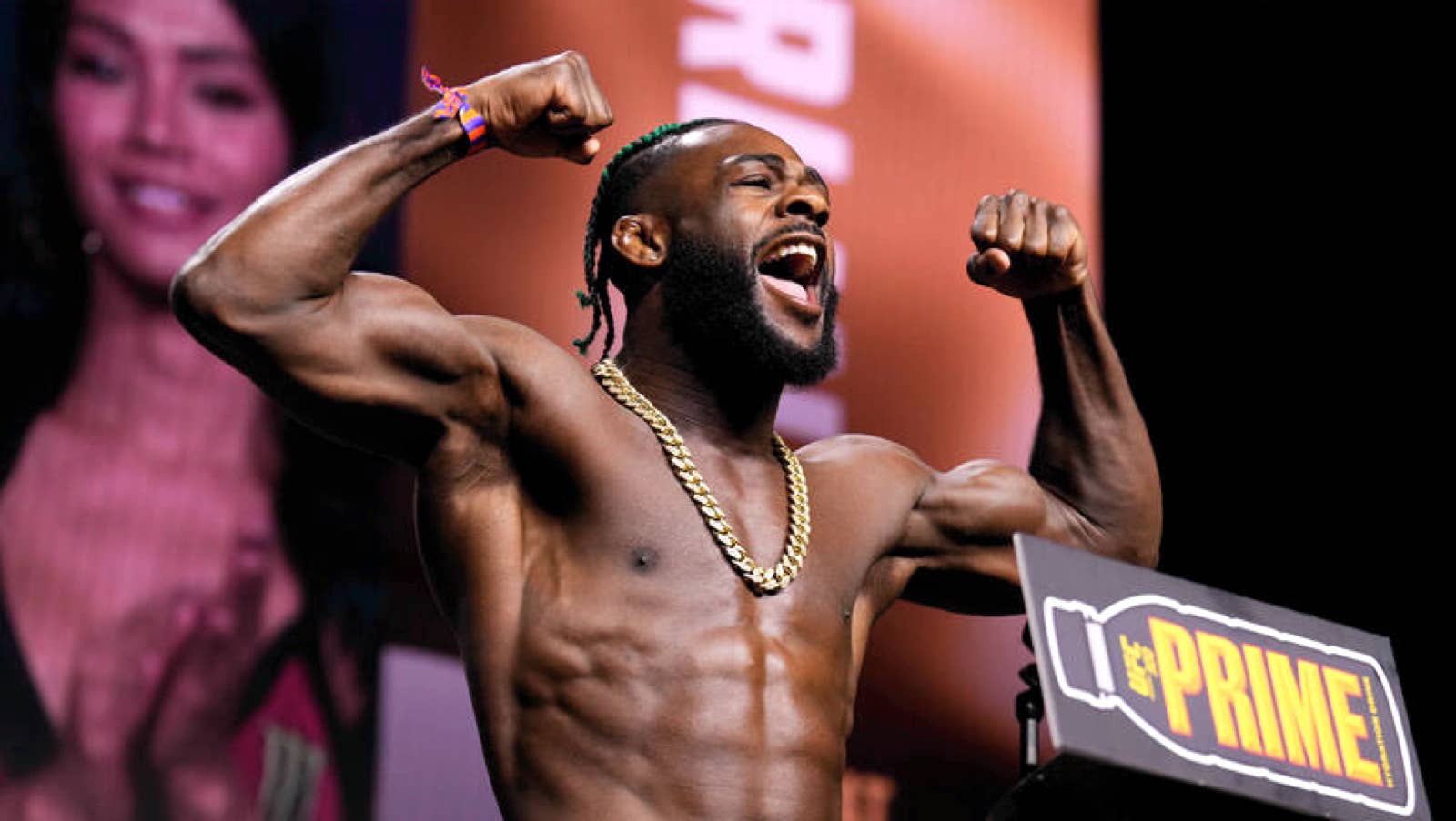 Aljamain Sterling scores one-sided decision over Brian Ortega at UFC ...