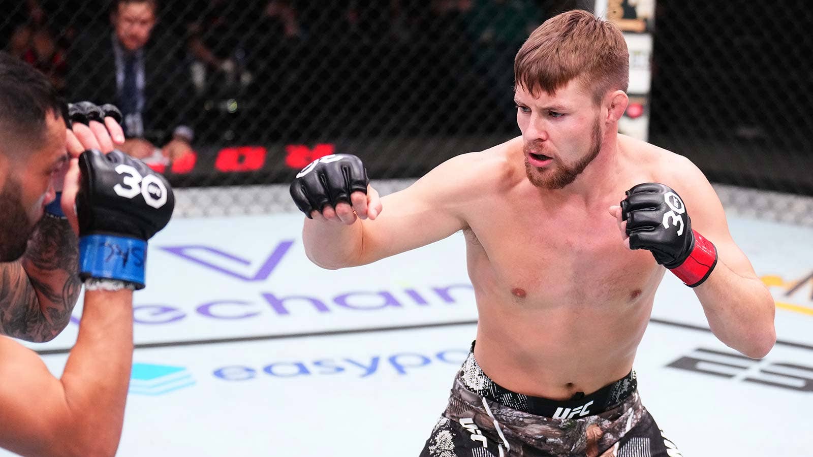 Bryce Mitchell beats Dan Ige by unanimous decision and prays for Hawaii ...