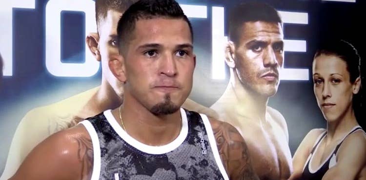 Anthony Pettis Misses the Mark at UFC 206 Weigh-in - MMA Weekly