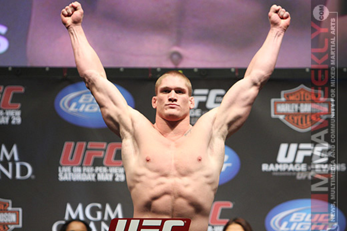 Duffee, Prangley, Kelly and Others Sign with India's Super Fight League ...