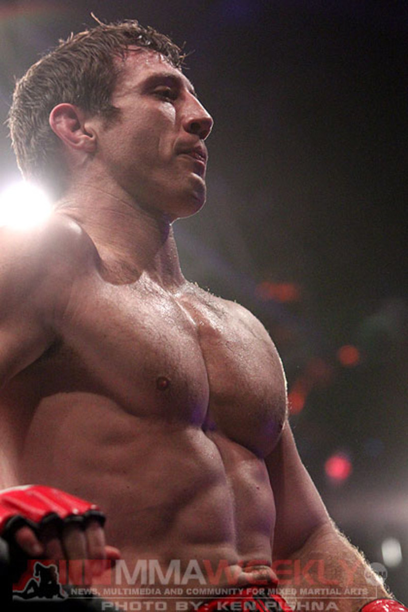 Tim Kennedy Would Donate Entire Purse to Fight Michael Bisping in the ...