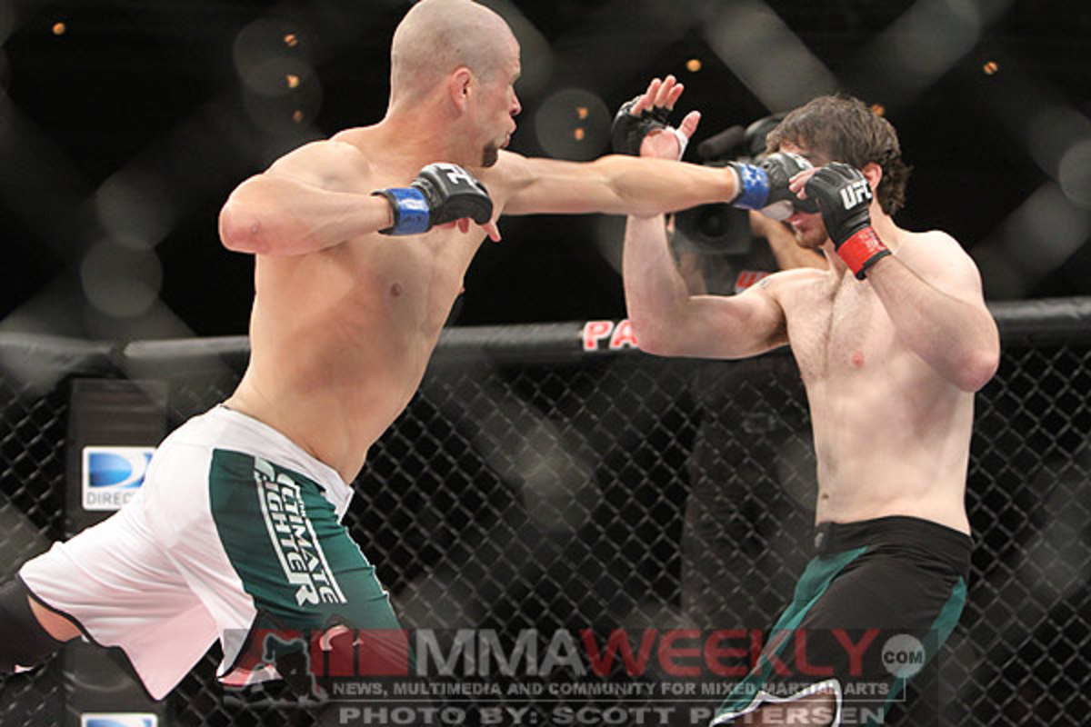 TUF 13 Finale Play-by-Play: Chuck O'Neil vs. Chris Cope - MMAWeekly.com ...