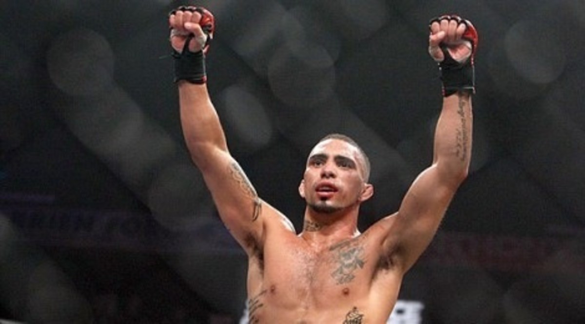Caros Fodor Meets Justin Wilcox at Strikeforce: Melendez vs. Masvidal ...