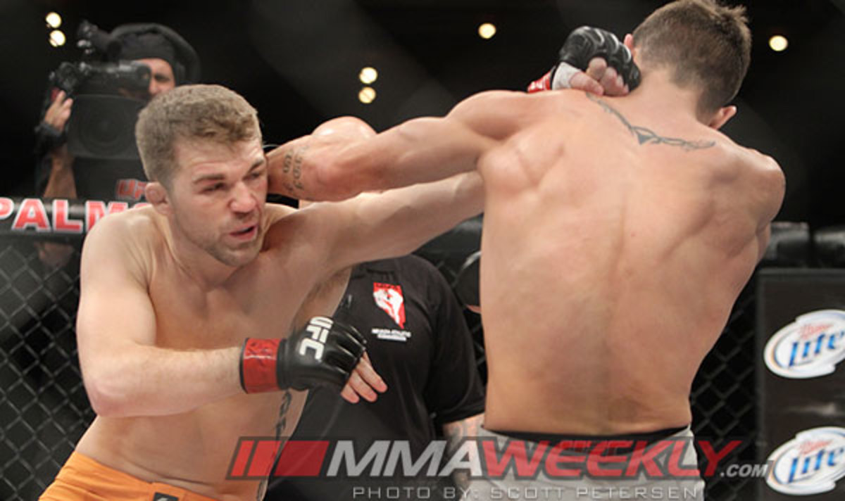 TUF 14 Finale Play-by-Play: Bryan Caraway vs. Dustin Neace - MMAWeekly ...