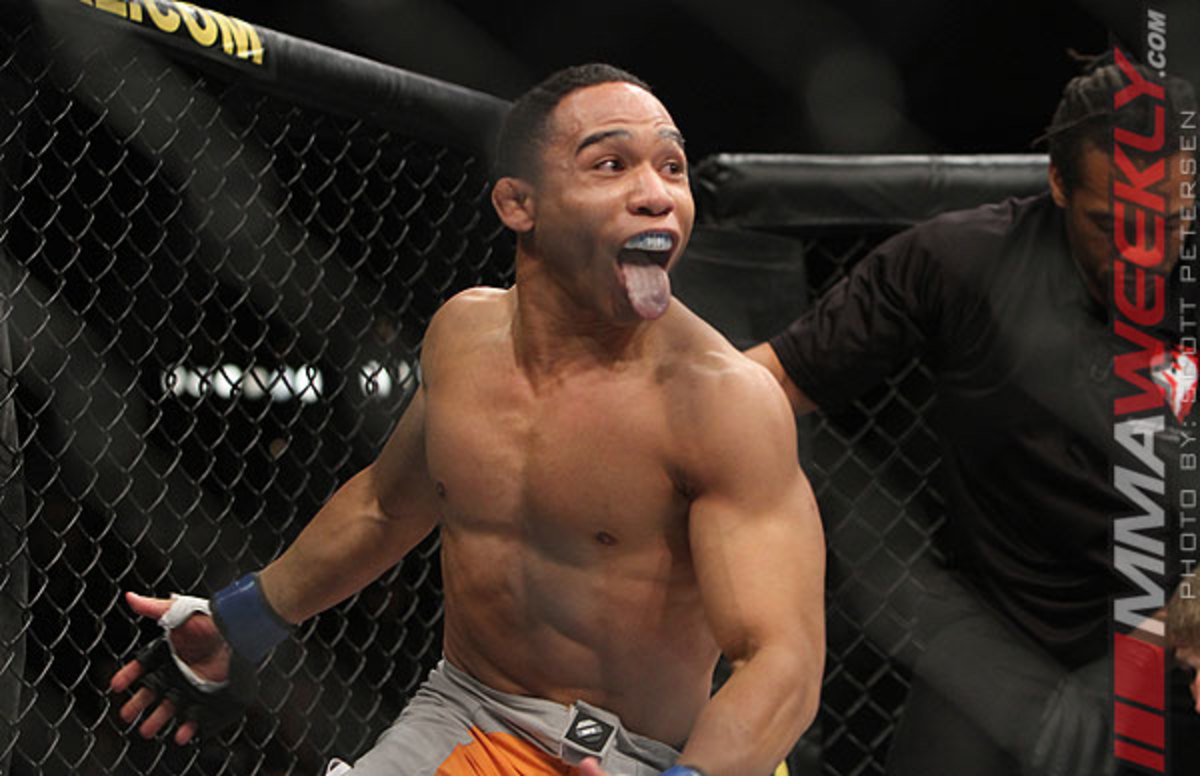 UFC on FX 5 Results: John Dodson Flattens Formiga; Earns Shot at UFC ...