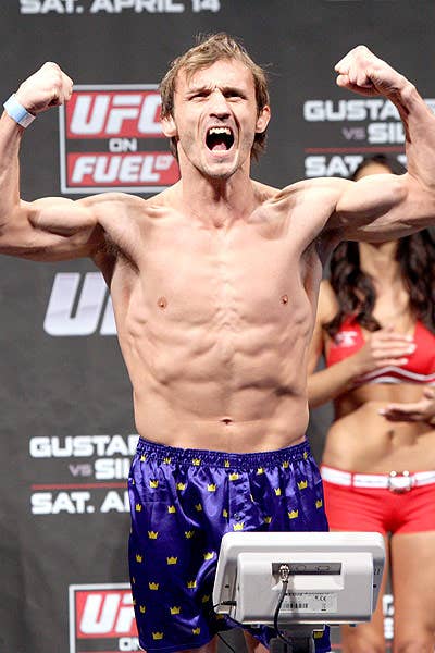 UFC on Fuel TV 5 Fighter Bonuses: Brad Pickett Leads the Way with ...