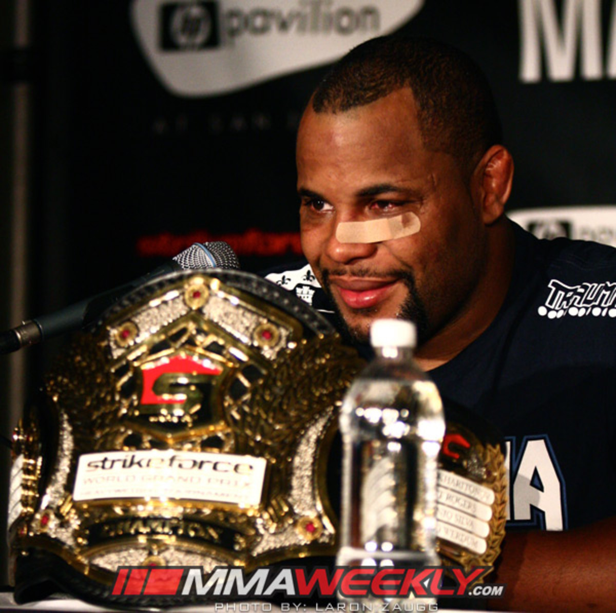 Daniel Cormier Slated for Final Strikeforce Heavyweight Bout on Sept ...