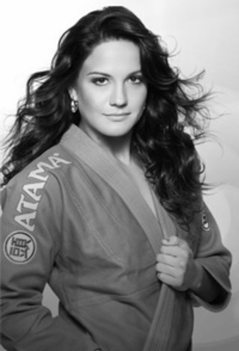 With MMA On Hold for Now, Kyra Gracie Looking to Inspire Girls in Jiu ...