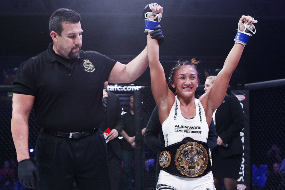 UFC Picks Up 11 Female Fighters to Create 115-Pound Women's Division ...