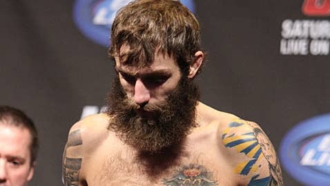 UFC Fight Night 63 Results: Michael Chiesa Decisions Mitch Clarke - MMA ...