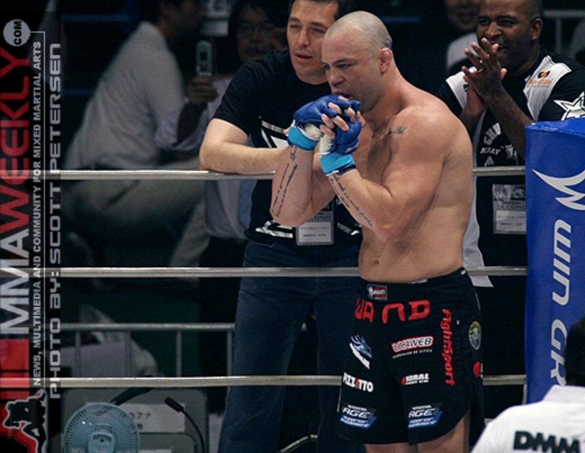 Wanderlei Silva Says He Is Fighting Gegard Mousasi on Saturday ...