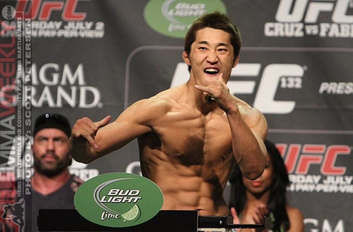 TUF China Finale Results: Dong Hyun Kim Wins with Stunning Spinning Knockout - MMAWeekly.com ...
